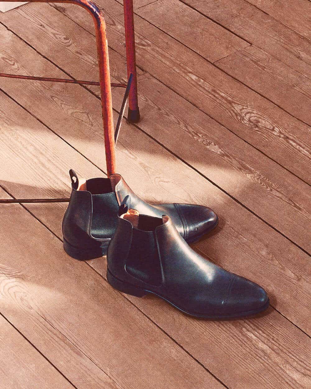 Men's Chelsea Boot Outfit Inspiration: 19 Modern Looks For 2025