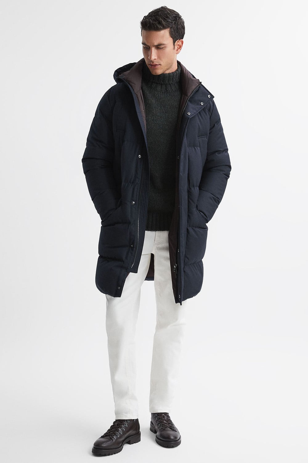 Men's White Jeans Outfits: 20 Classy Looks For 2025. Men's Flair