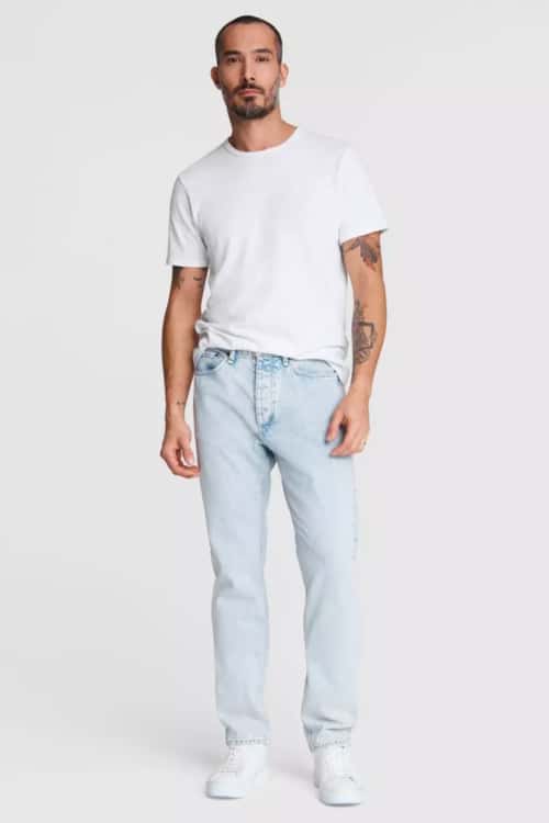 Light Wash Blue Jeans Outfits: What To Wear With Pale Denim