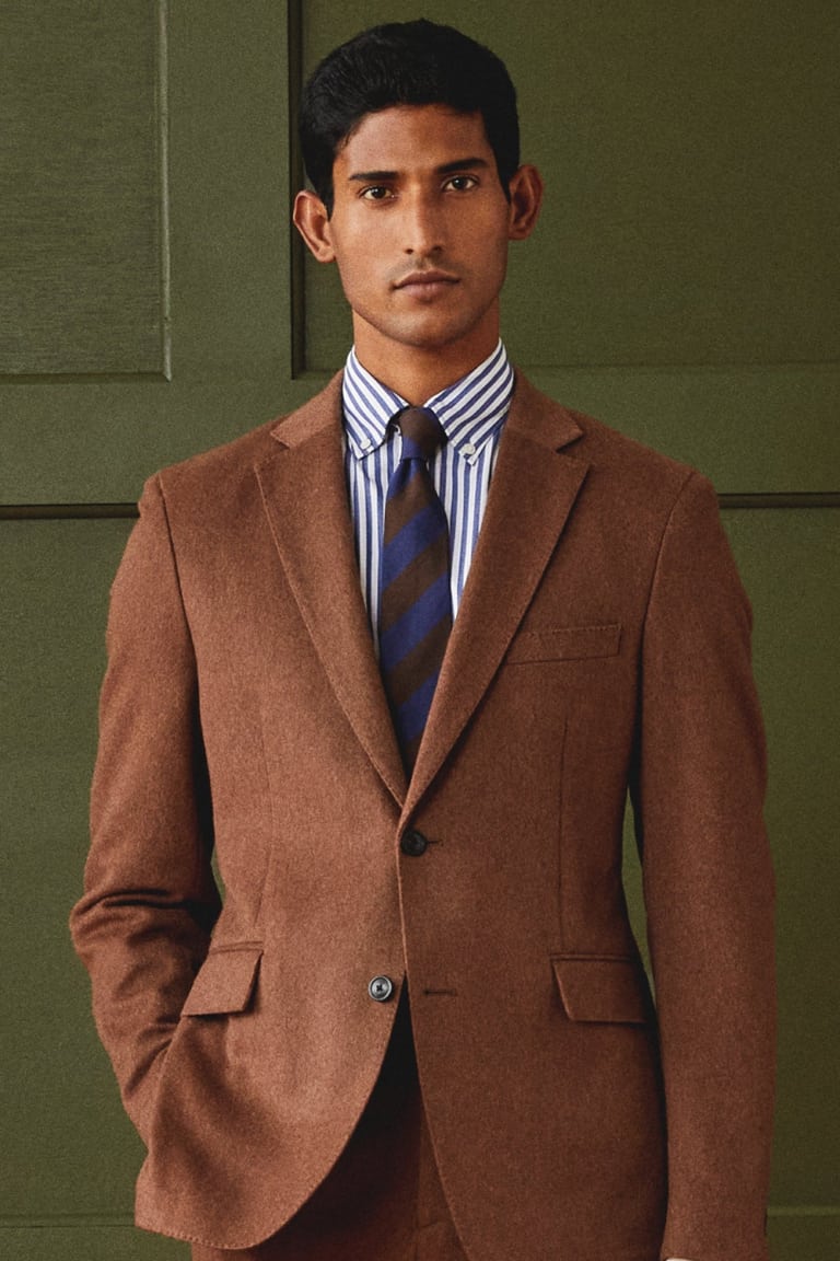 Men's Semi-Formal Attire: How To Get The Dress Code Right