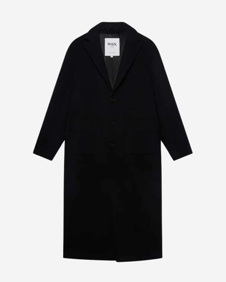 6 Key Men's Overcoat Styles (And The Best Versions For 2025)