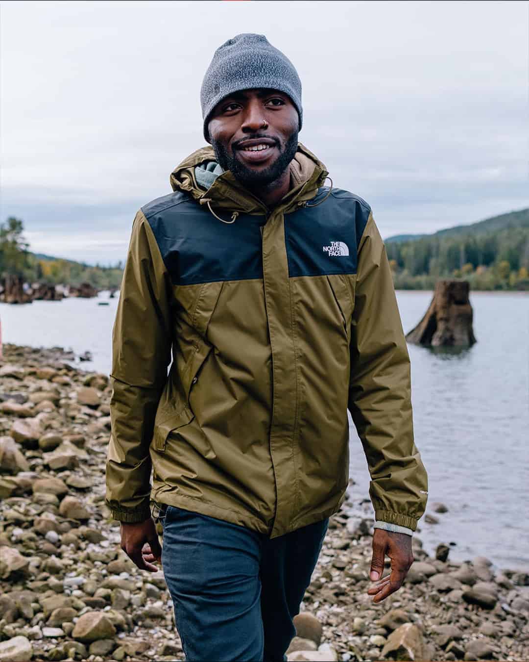 The North Face Sizing Guide 2025: Size Charts & How It Fits