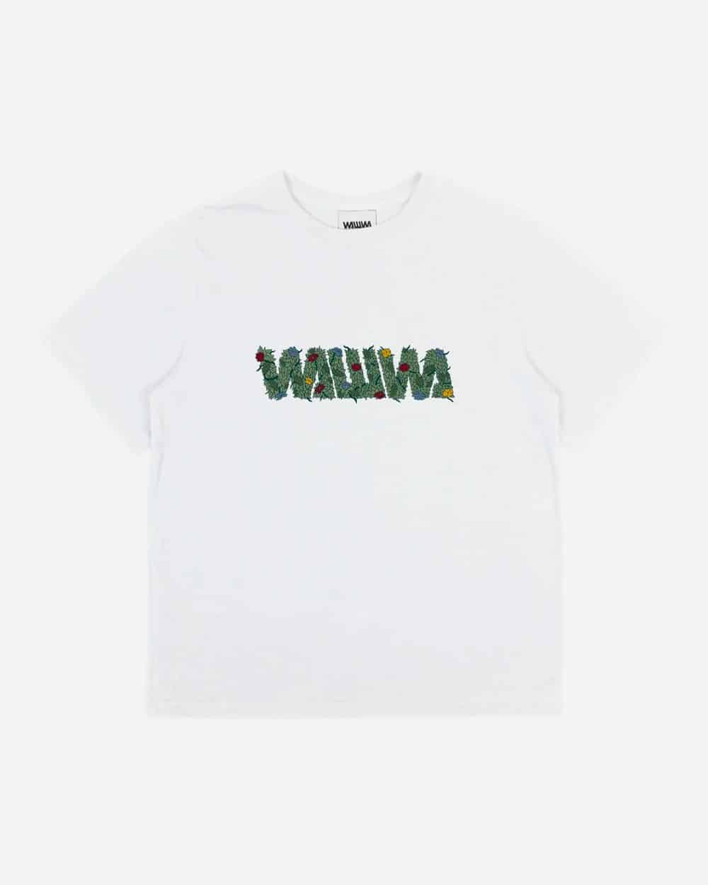 The Best 100% Organic Cotton T-Shirt Brands (Ethical & Stylish)