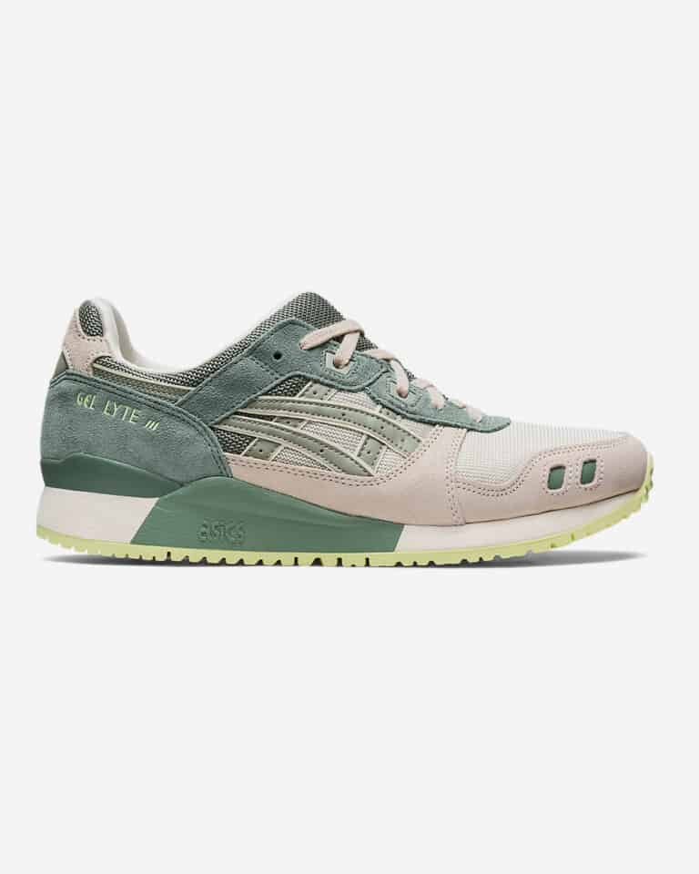 25 Classic Sneakers That Will Always Be Cool