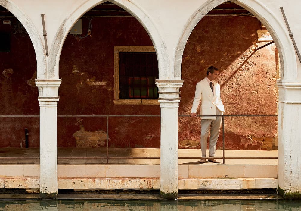 Old Money Style Aesthetic: How To Master The Look In 2025