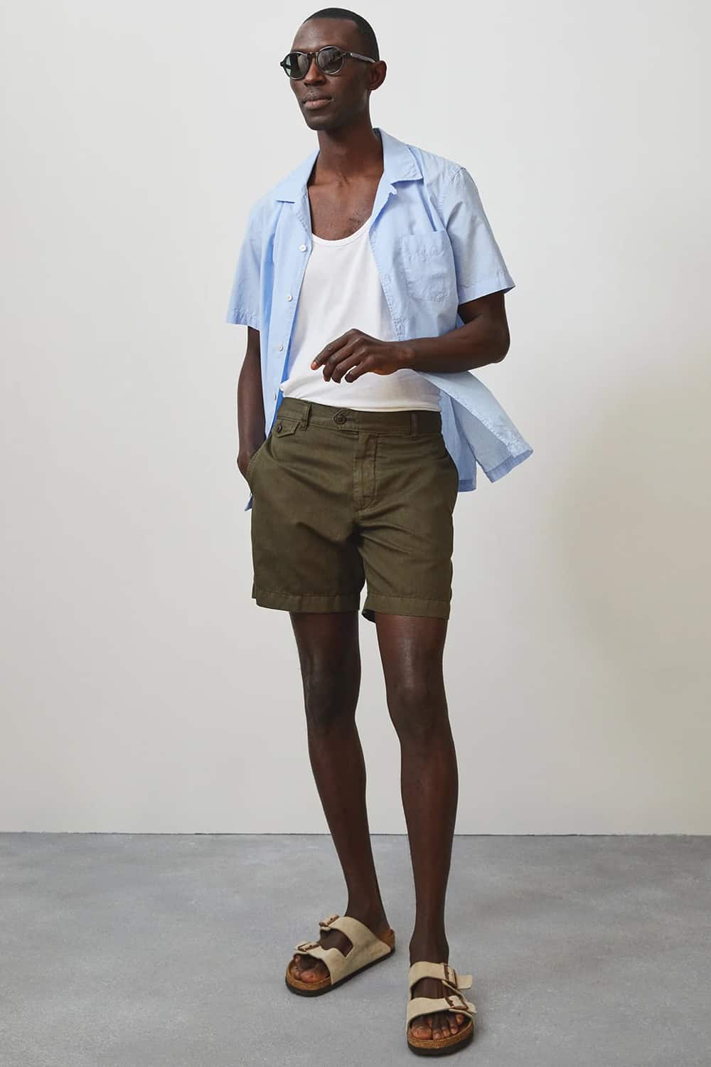 Green Shorts Outfits: 24 Examples & Shirt Colours That Go Best