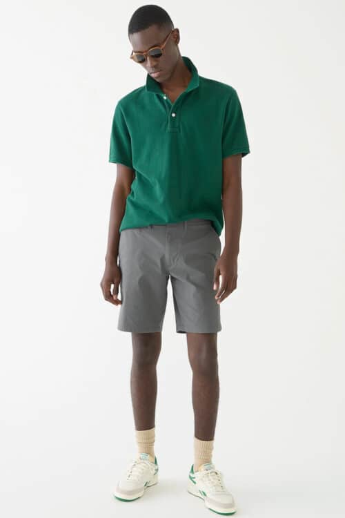What Colour Shirts To Wear With Grey Shorts: 18 Outfit Examples