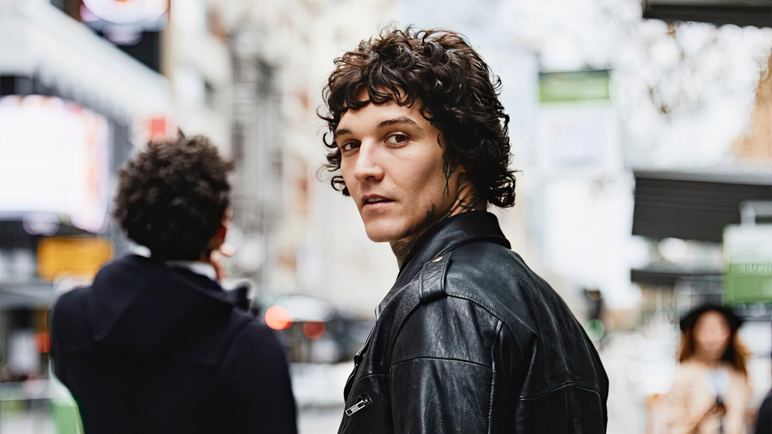 Men's Shag Haircut: What It Is & The 15 Coolest Styles For 2025