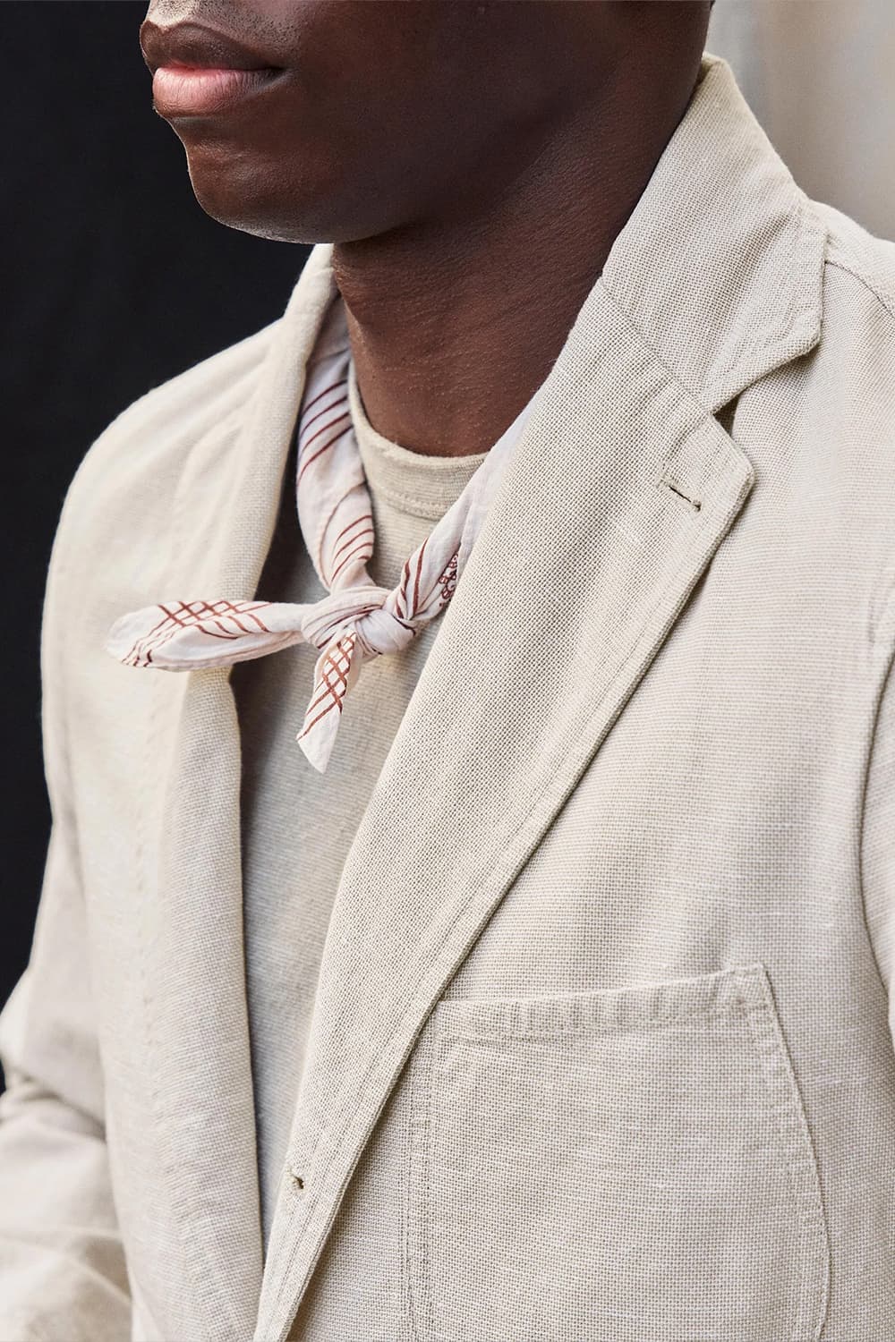 Suit With A T-Shirt: How To Get The Look Right In 2025 (15 Outfits)