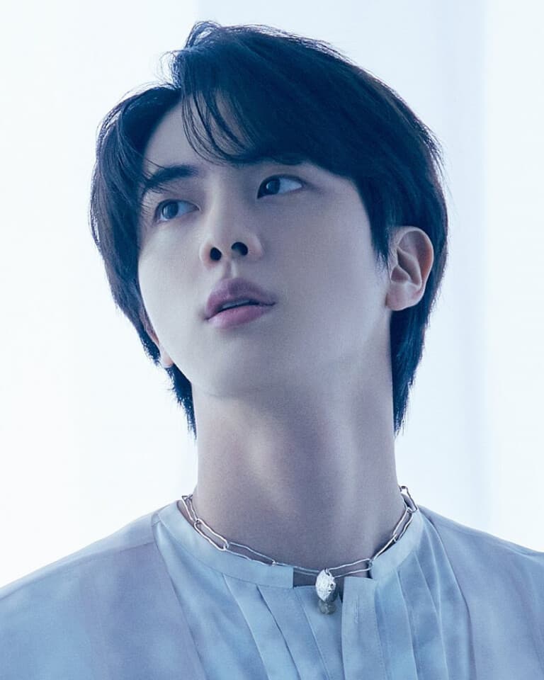 Men's Wolf Cut: What It Is & The 15 Coolest Styles For 2025