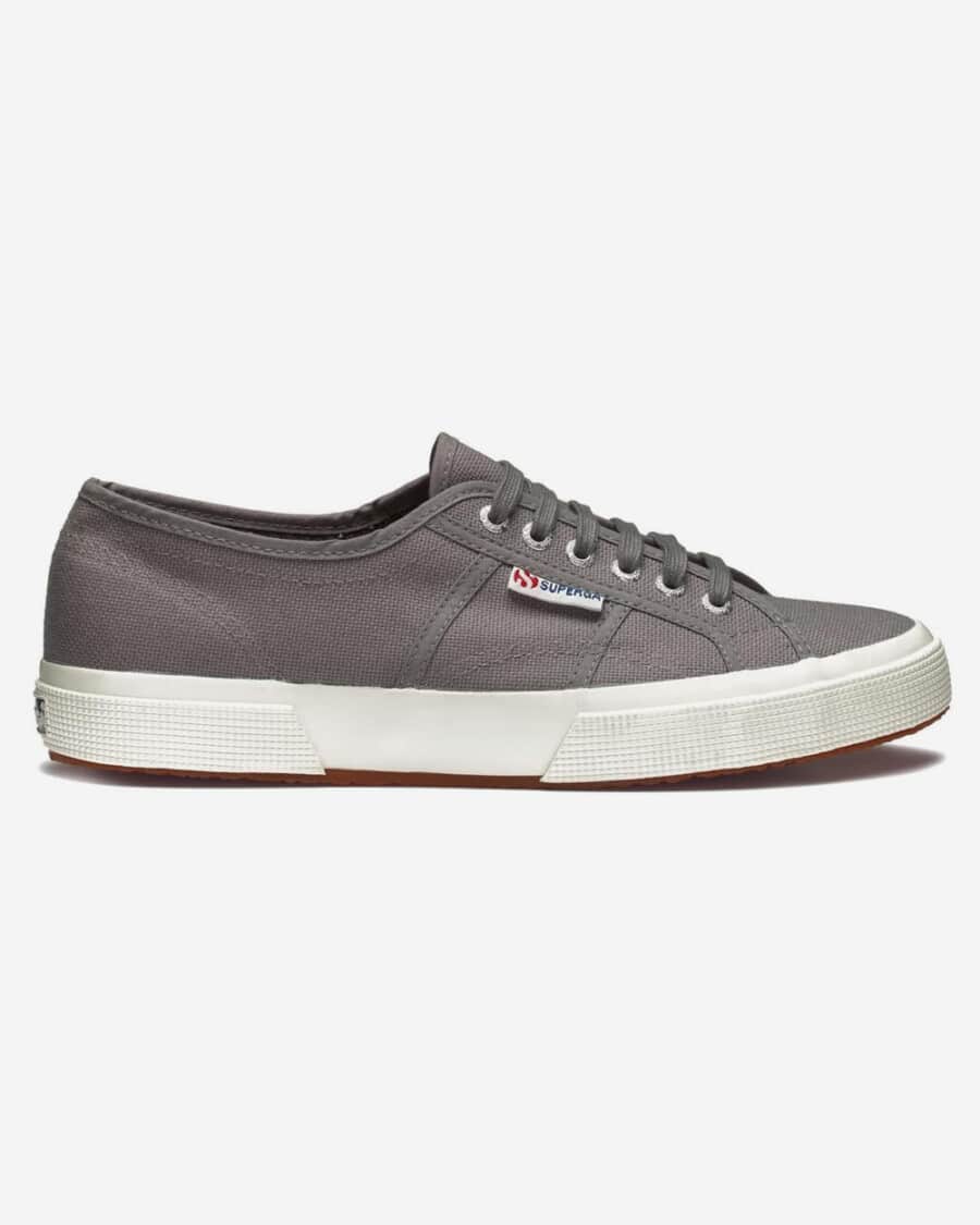 20 Coolest Canvas Sneaker Models For All Budgets (2025)