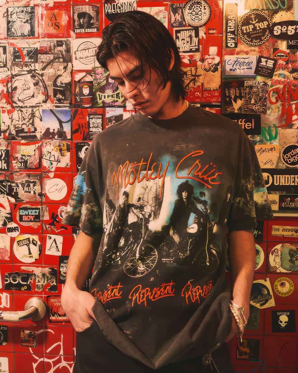 Men's Grunge Outfits: 20 Ways To Get The Look In 2025