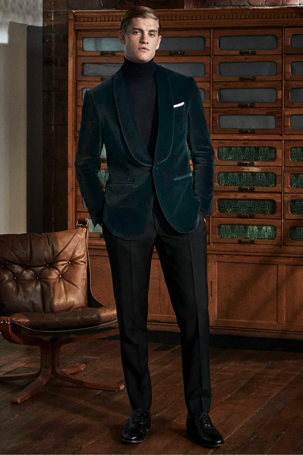 Men's Winter Wedding Attire: 9 Foolproof Outfits That Always Work