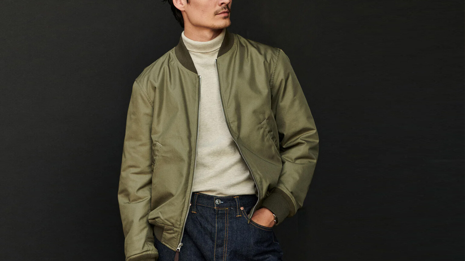 22 Stylish Spring Outfits All Men Will Look Good In (2025)