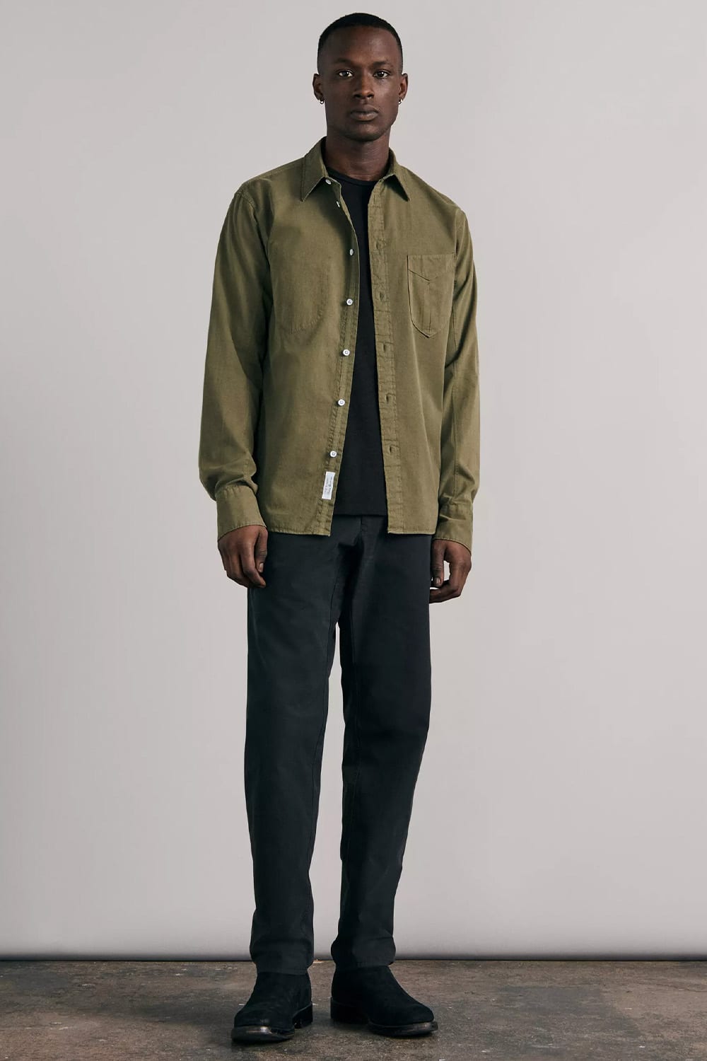 22 Stylish Spring Outfits All Men Will Look Good In (2025)